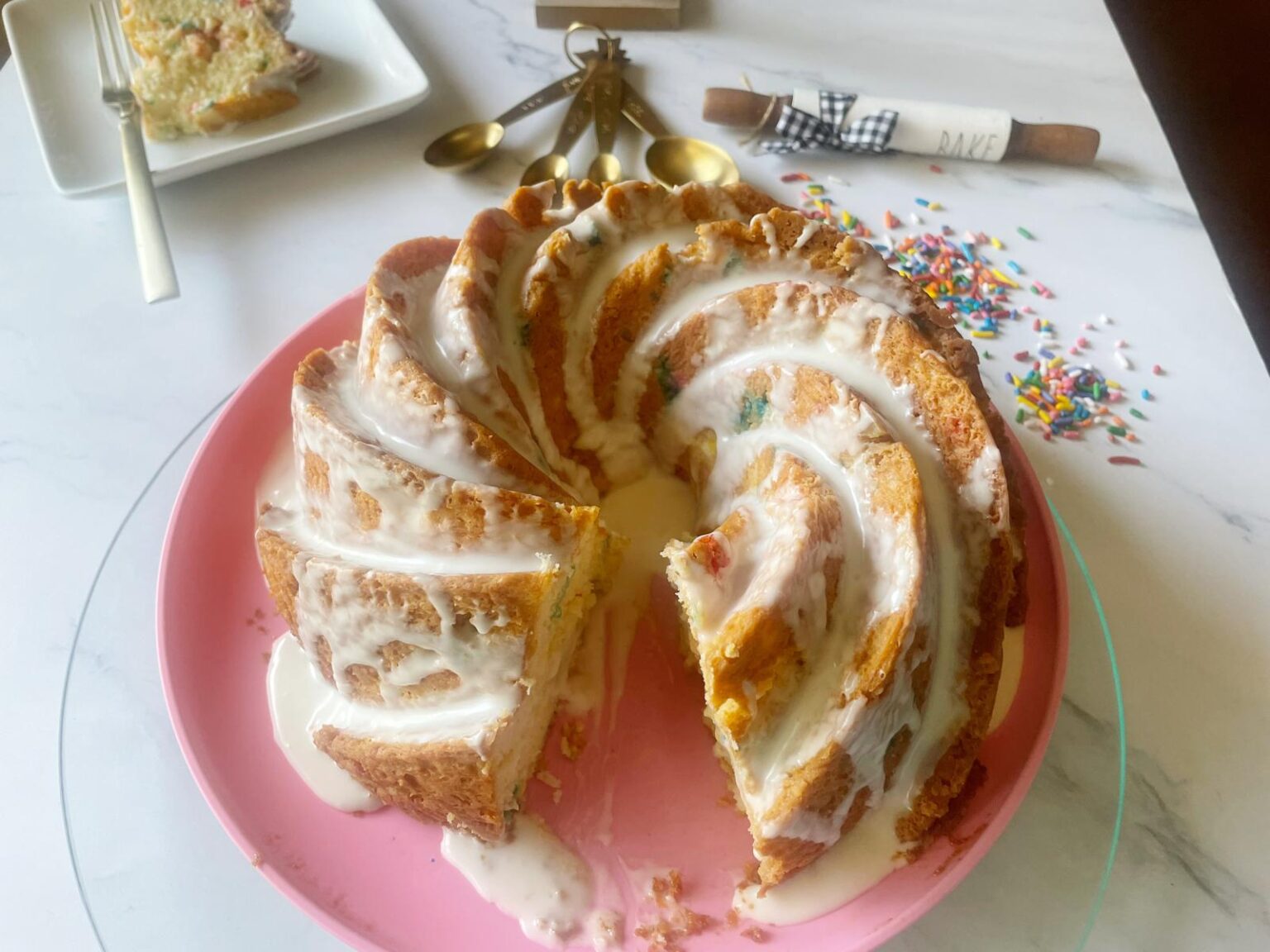 How to Make a Funfetti Bundt Cake from a Box Mix - KMarie Kitchen